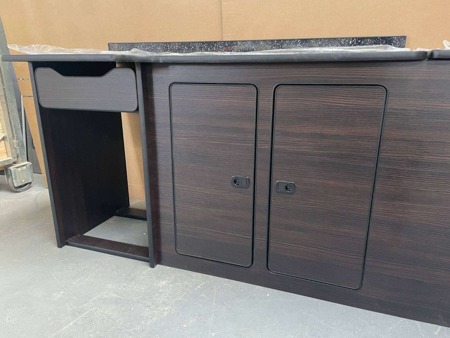 Assembled Low Level Kitchen Furniture Unit Pod Camper T5 T6 Vivaro ...
