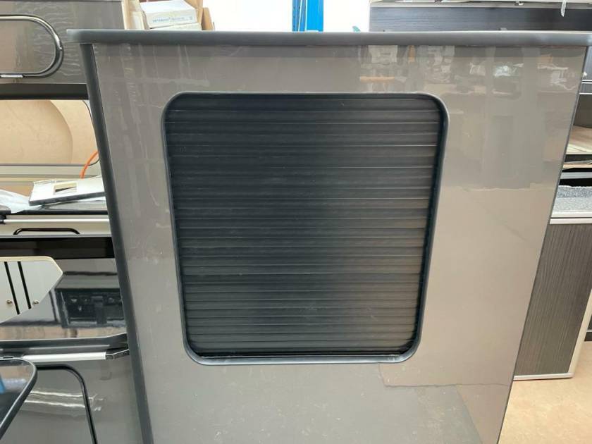 Assembled Ford Transit Custom Vivaro Trafic Vito SWB Furniture Camper ...