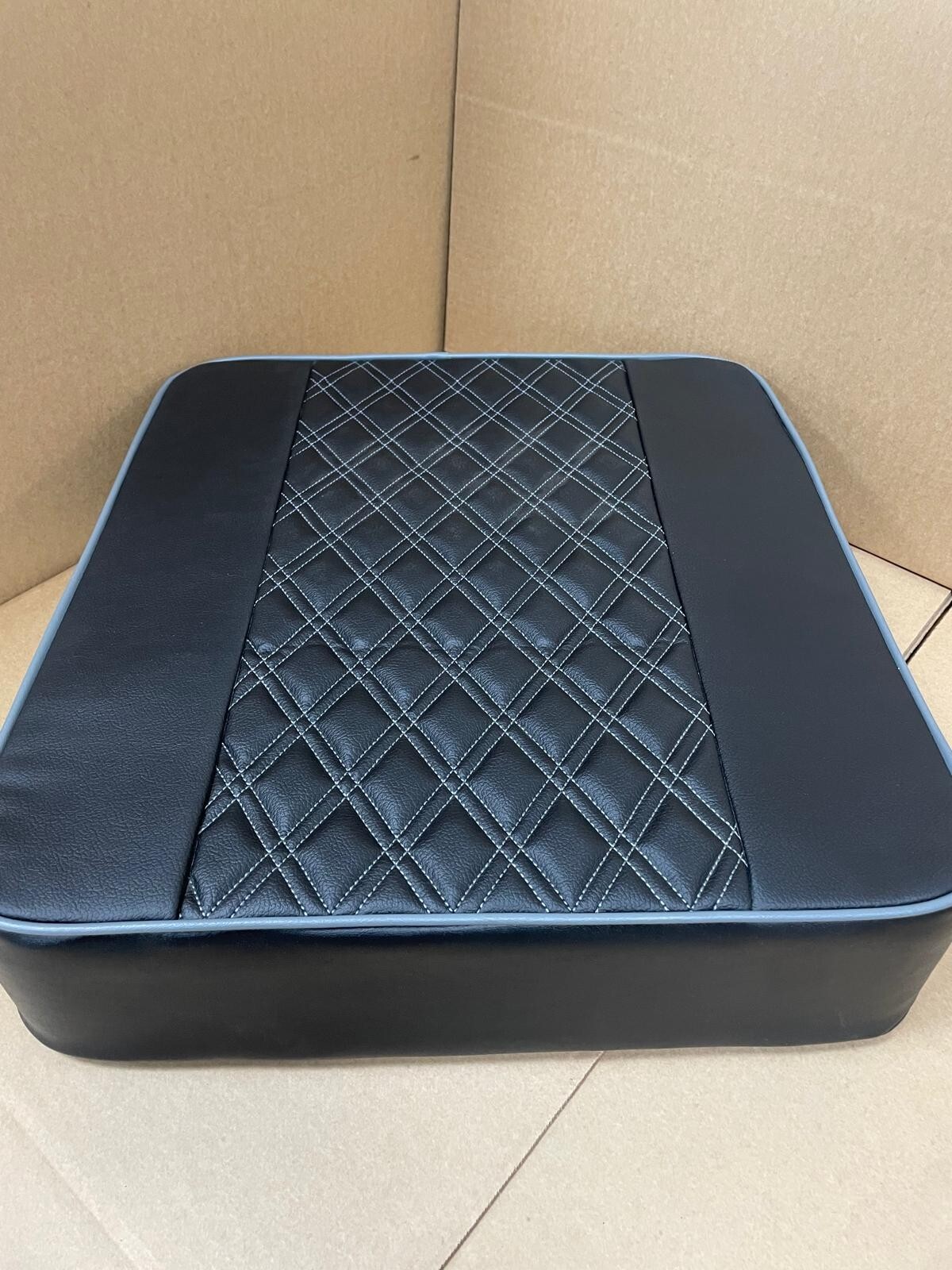 Potti Cushion for Thetford Porta Potti Box (47cm x 50cm) Double Diamond ...